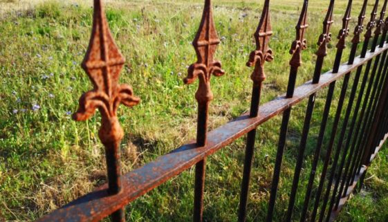 Zaun im Rost-Look – Leisner GmbH